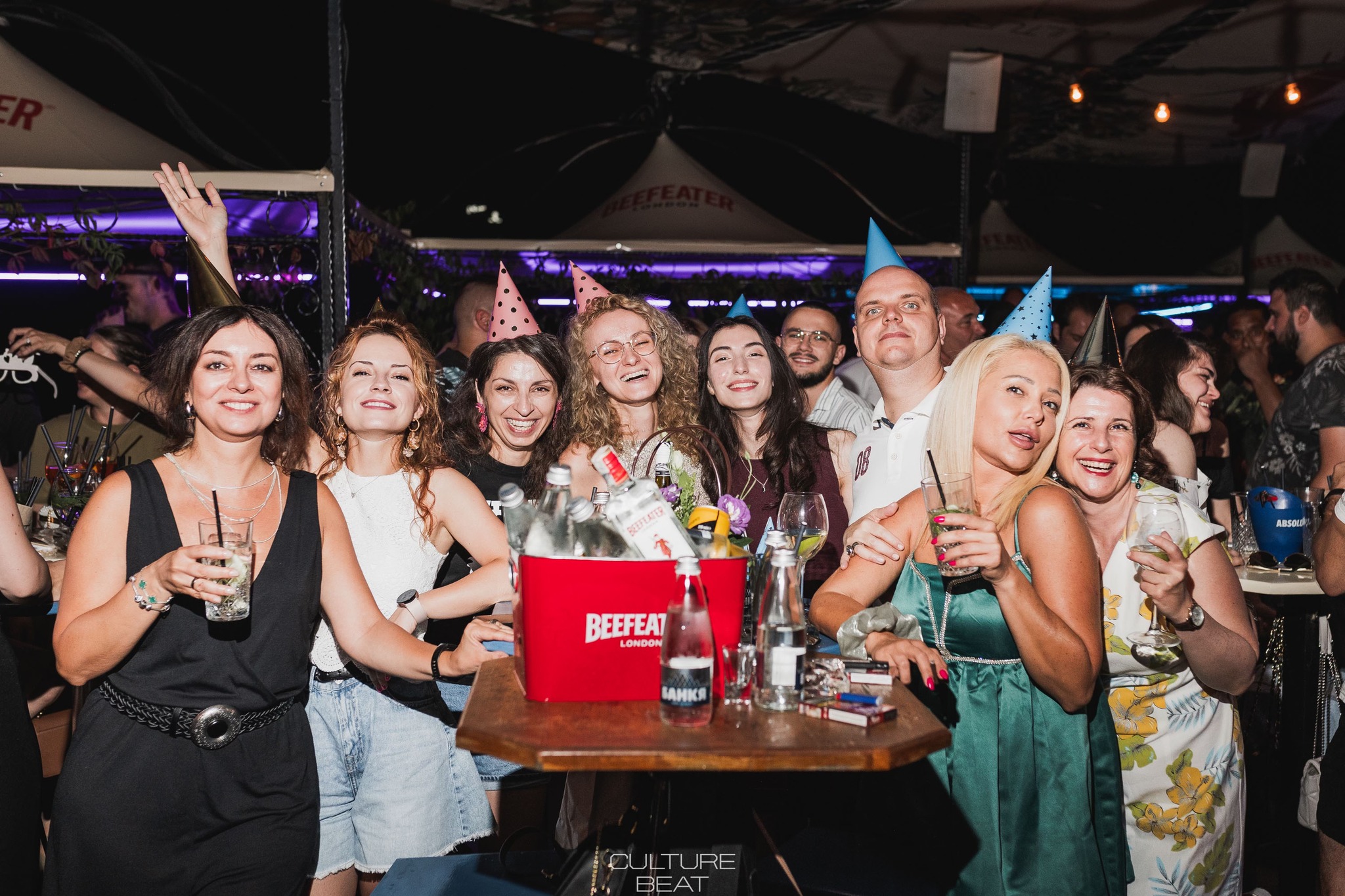 CULTURE BEAT RADIO (Beta)