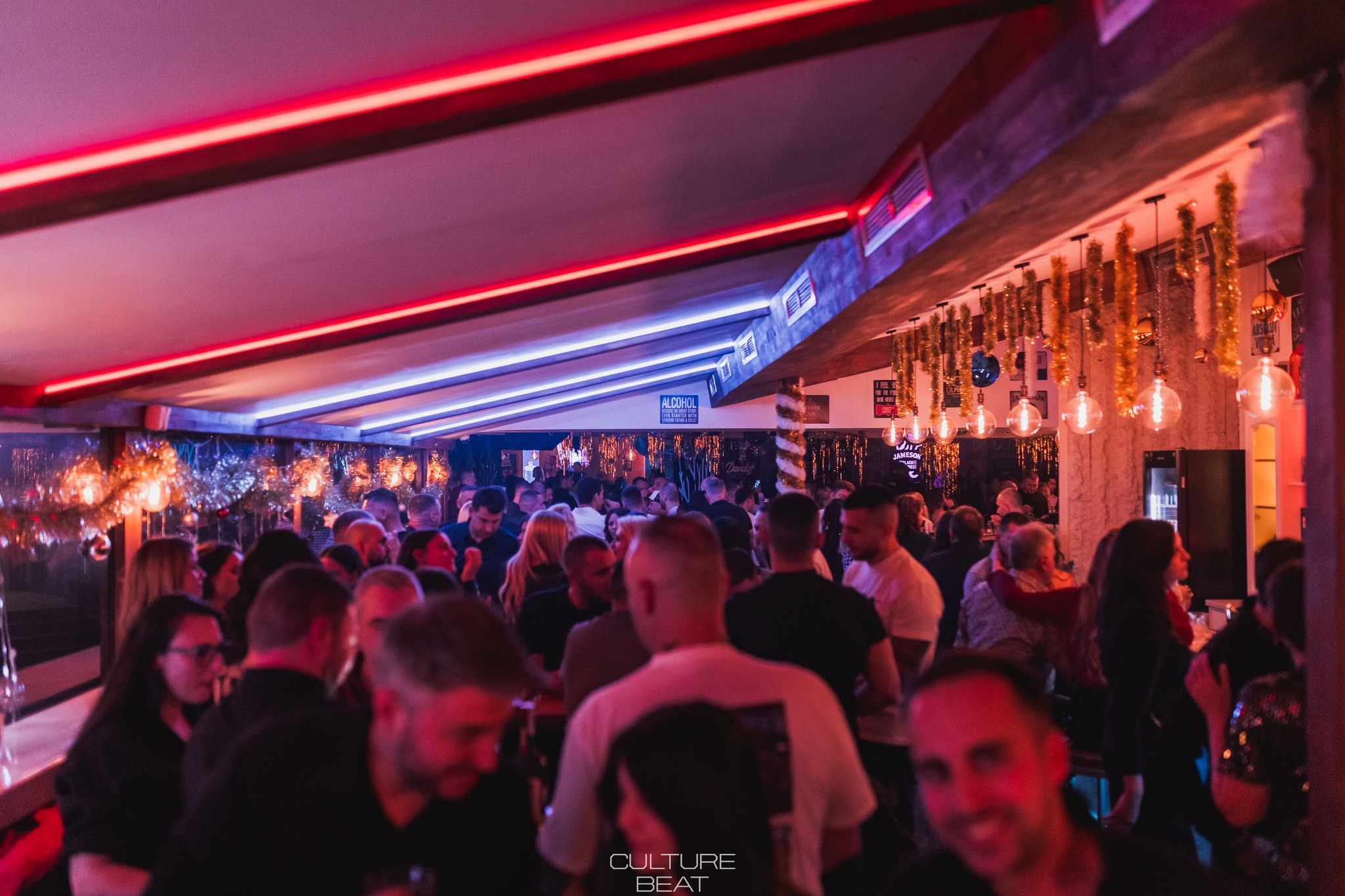 CULTURE BEAT RADIO (Beta)