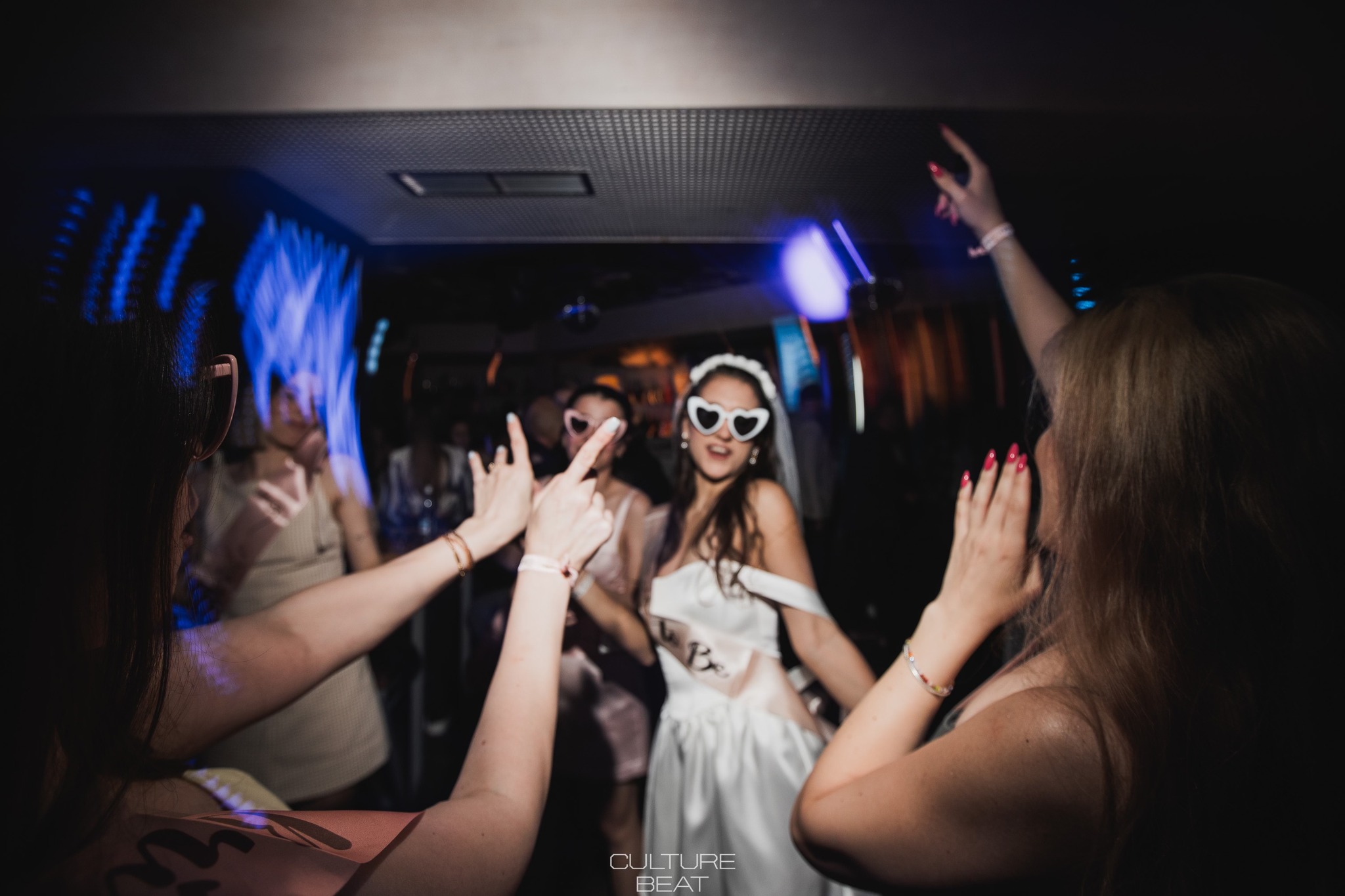 CULTURE BEAT RADIO (Beta)