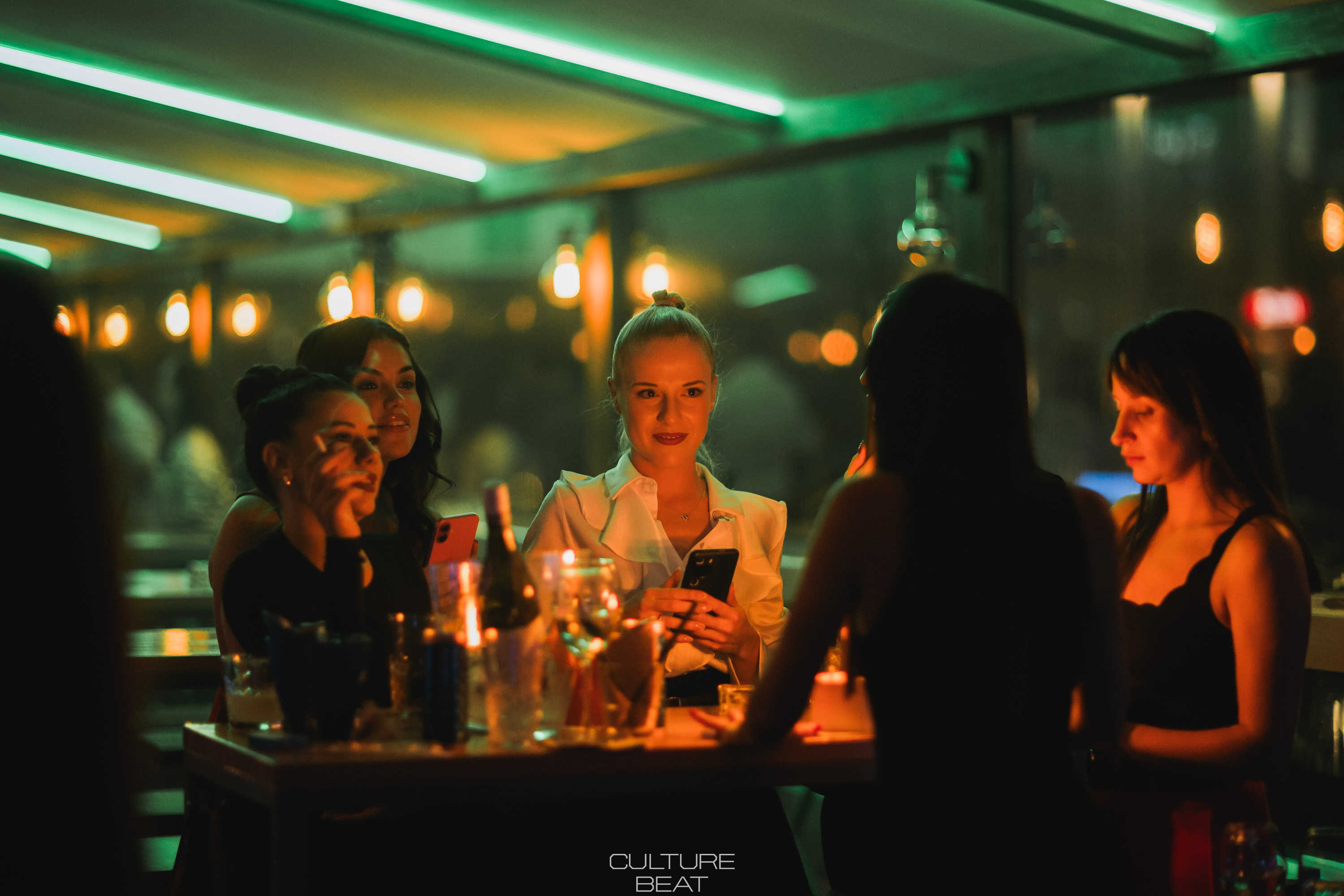 CULTURE BEAT RADIO (Beta)